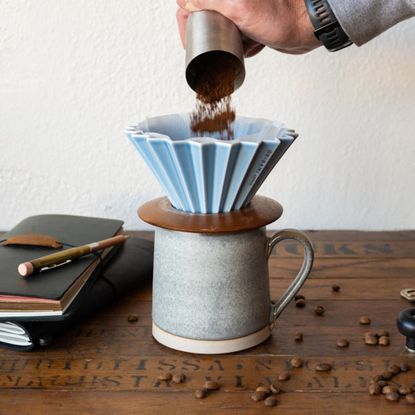 Medium ORIGAMI Dripper- Matte Blue – TRAVELER'S COMPANY USA